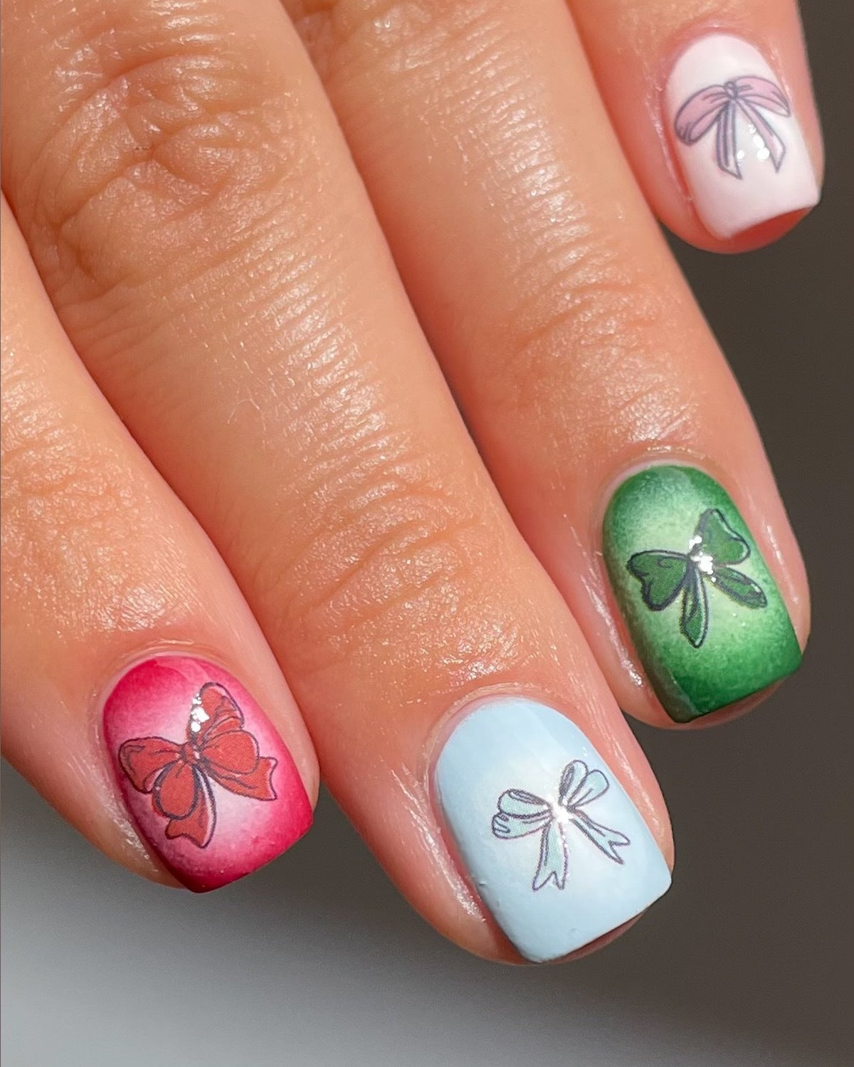 Wrapped in Ribbon Mani – Lights Lacquer